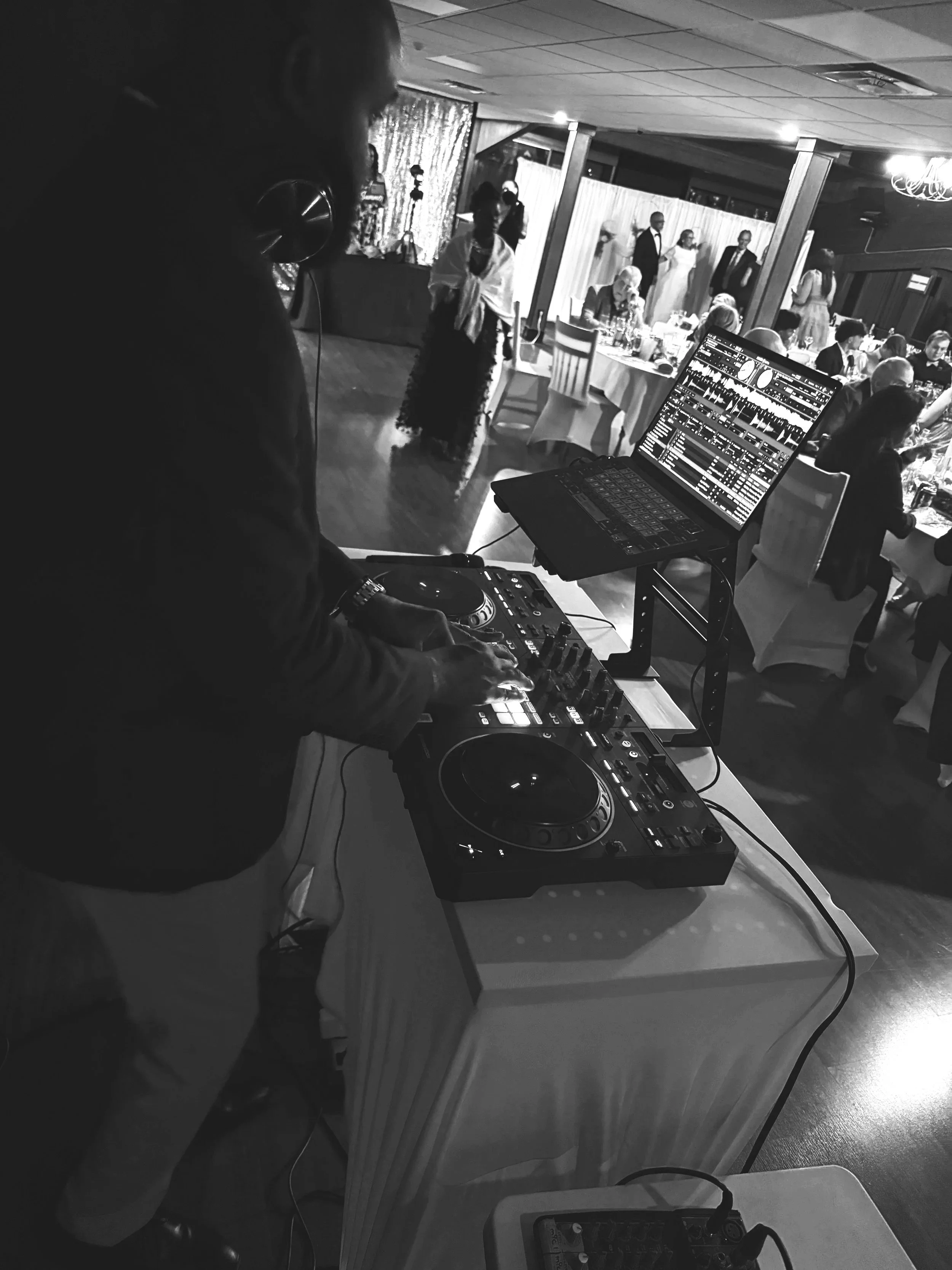 Weddings — DJ KingJewelz