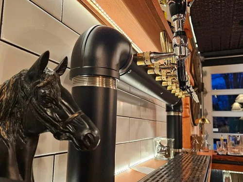 Hitching Post Tavern
