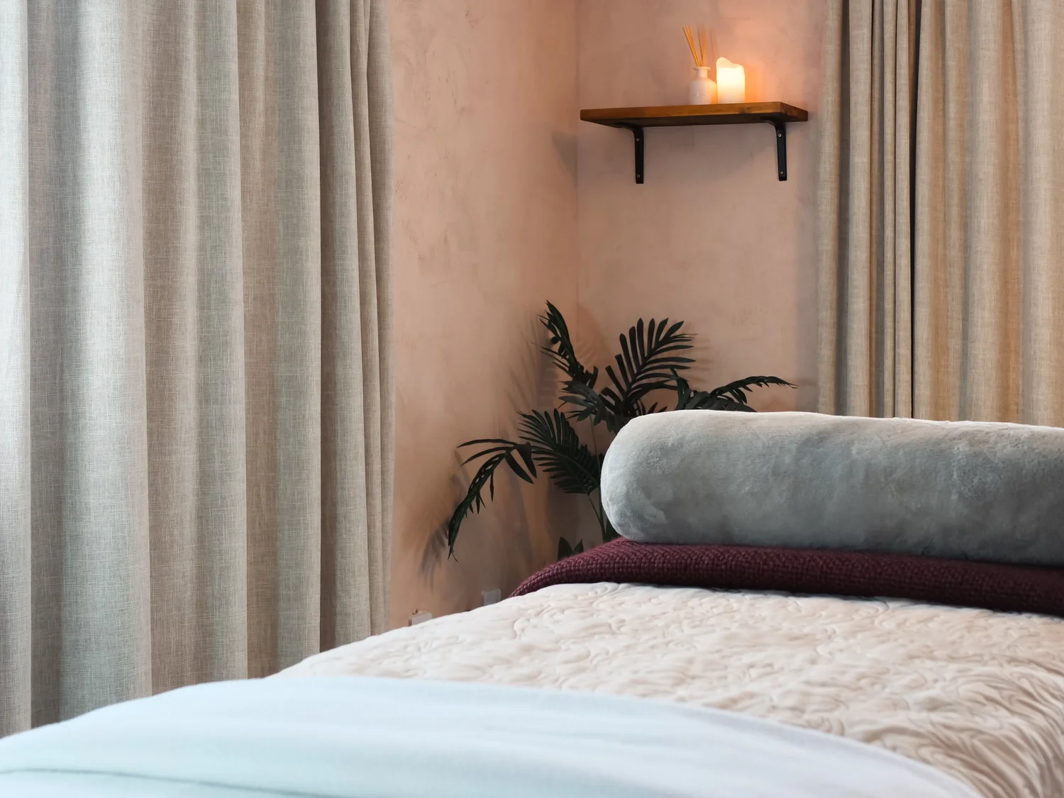 Pure Day Spa