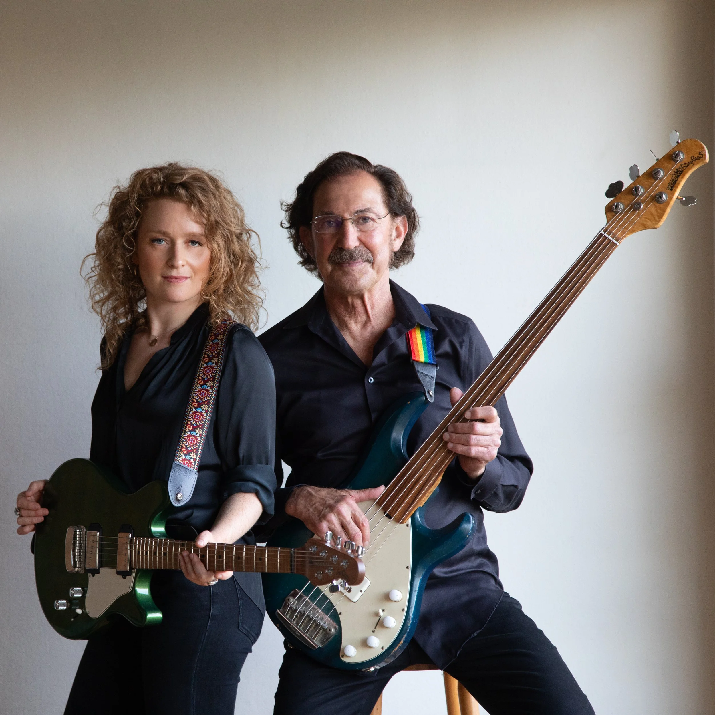 ALICE HOWE & FREEBO