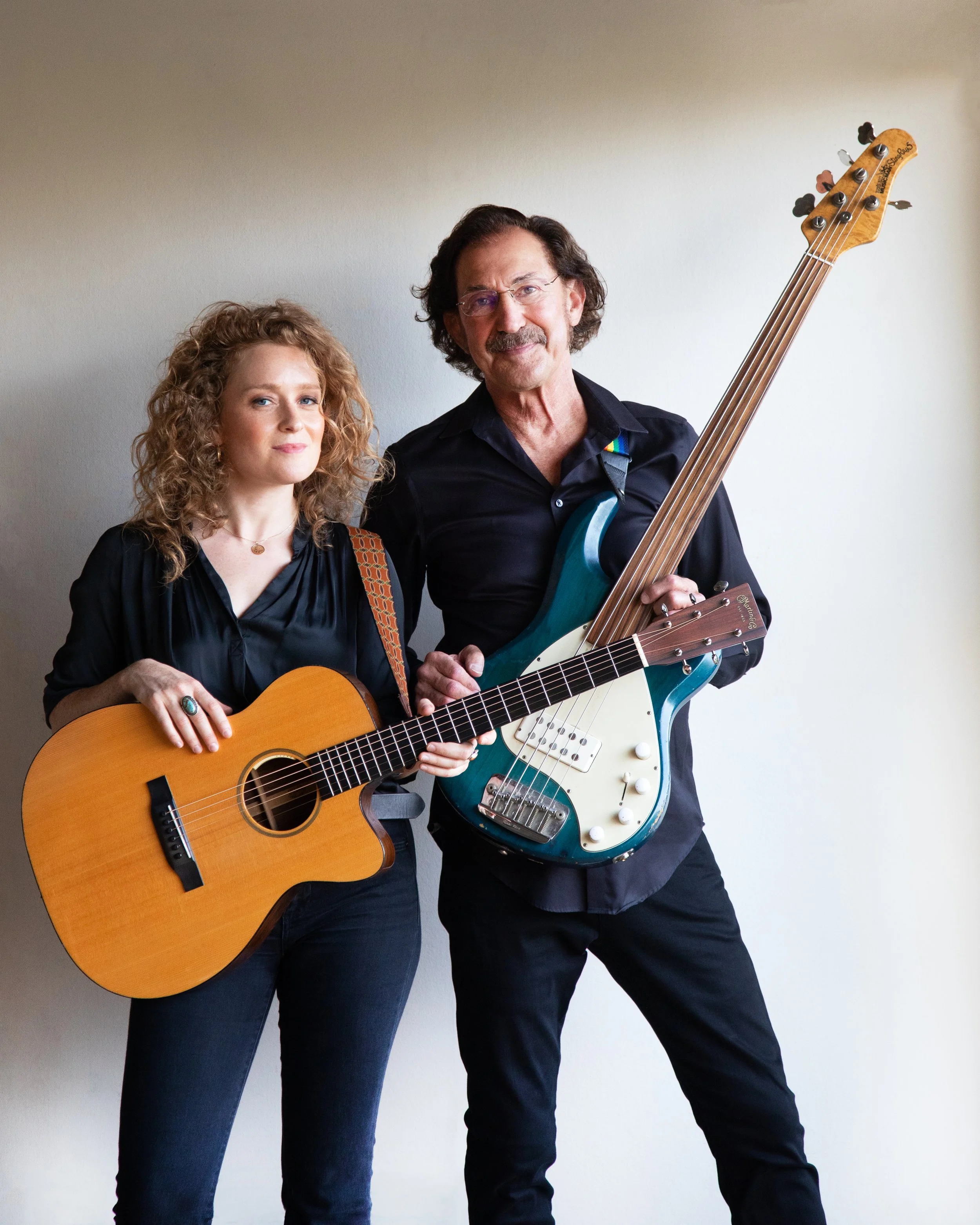 ALICE HOWE & FREEBO