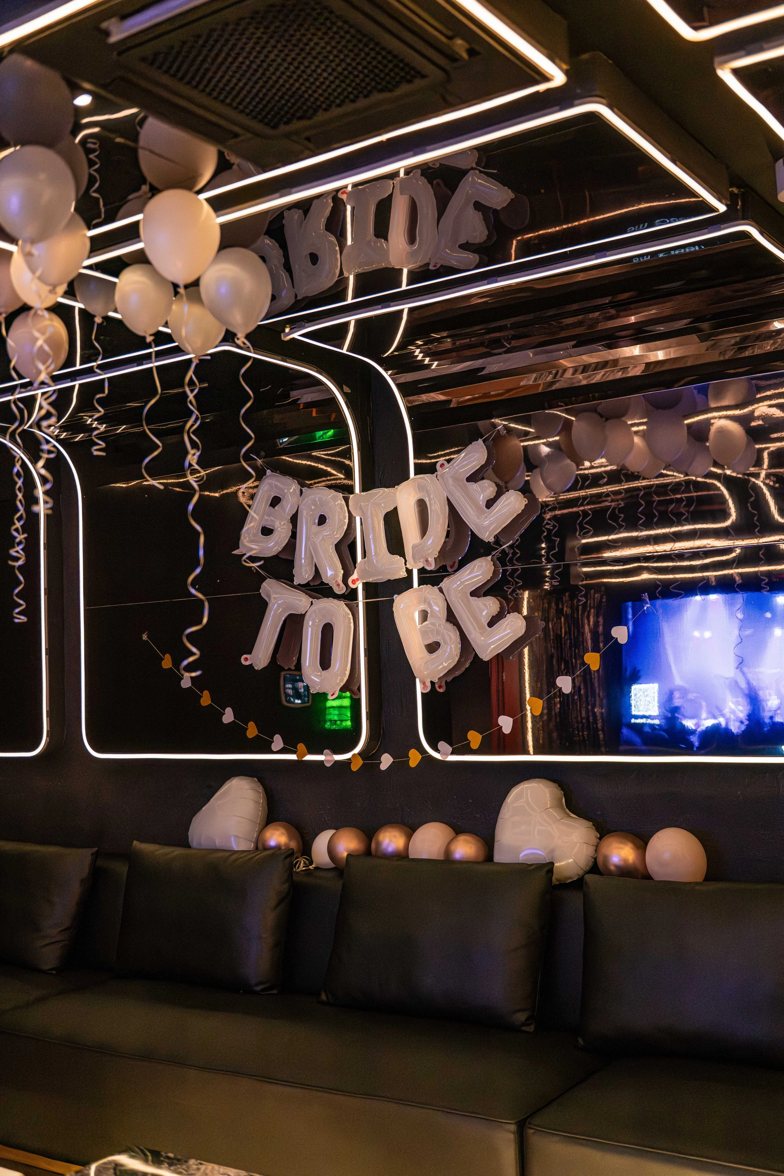 VOX Karaoke Cocktail Bar | Luxury Private Karaoke