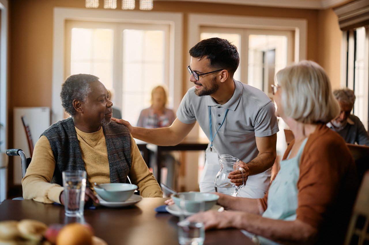 What to Look for in a Memory Care Facility: 5 Tips — Arbor Trace ...