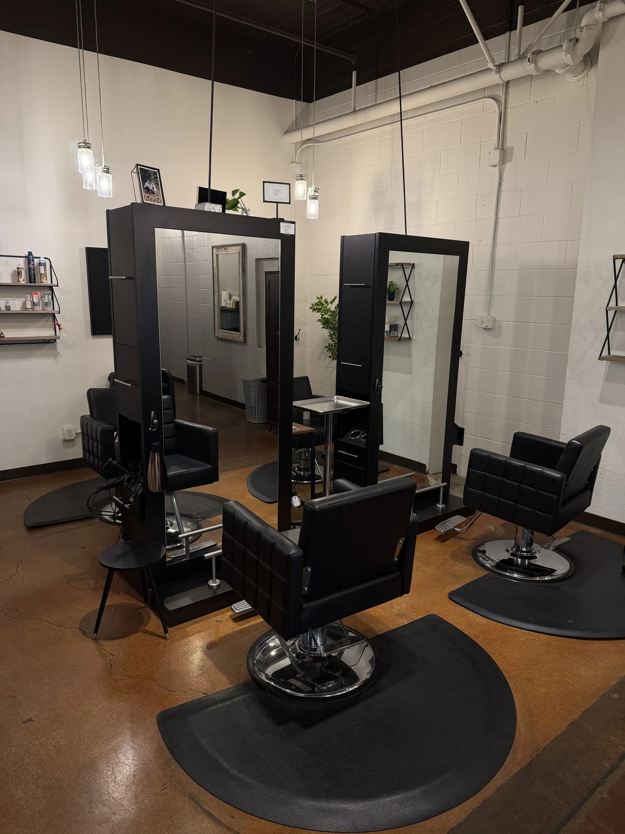 Lather Salon