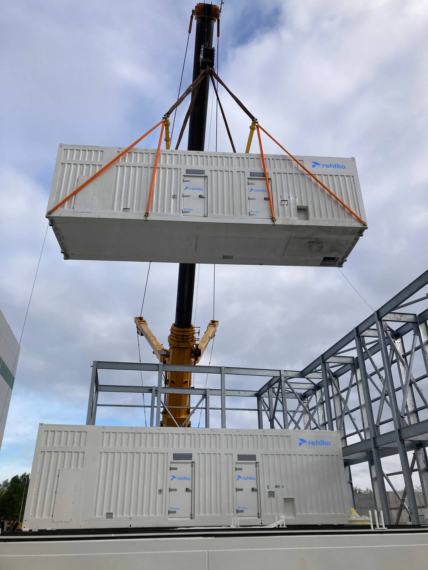 DE Power Solutions