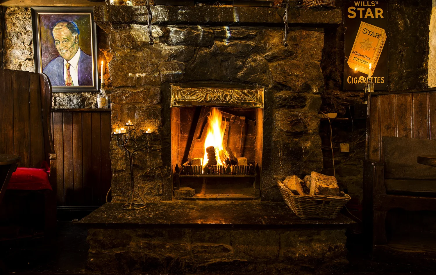 THE BLOODY STREAM | Join Us for Authentic Irish Dining & Music