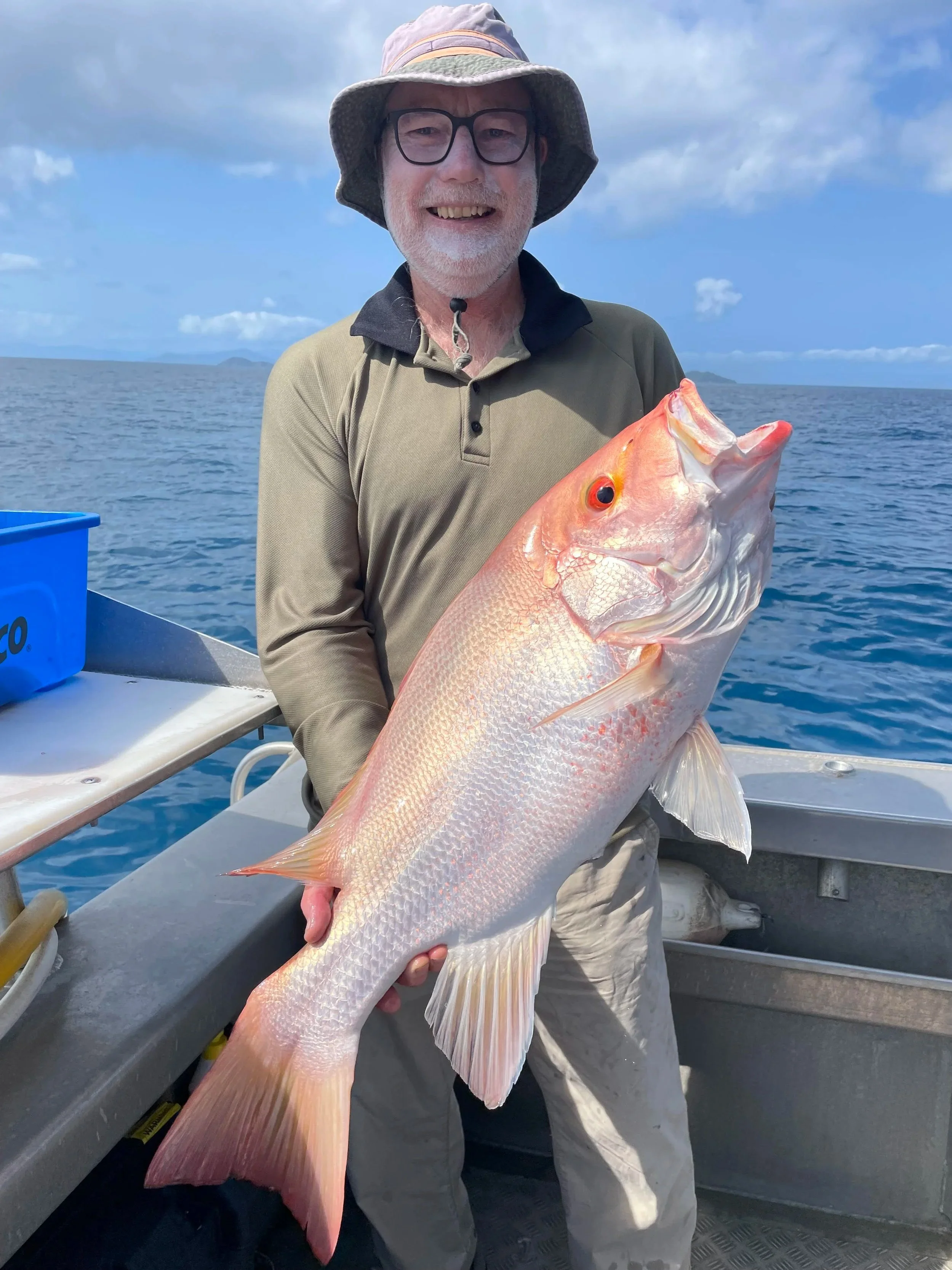 Full Day Outer Reef | Book Your Reef Fishing Adventure — Hooked Up ...