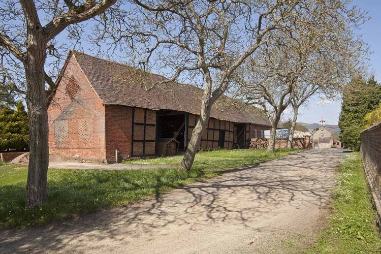 The Barton Court Estate | Exclusive Use Retreats and Corporate Offsites