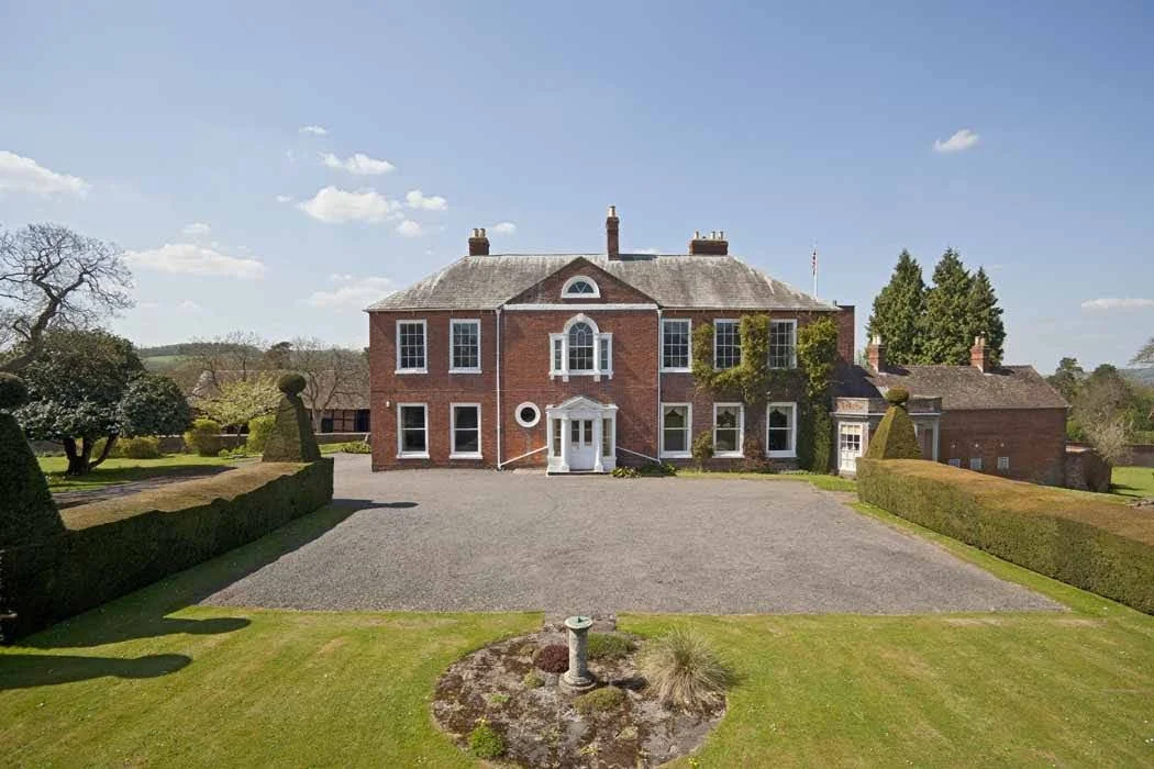 The Barton Court Estate | Exclusive Use Retreats and Corporate Offsites