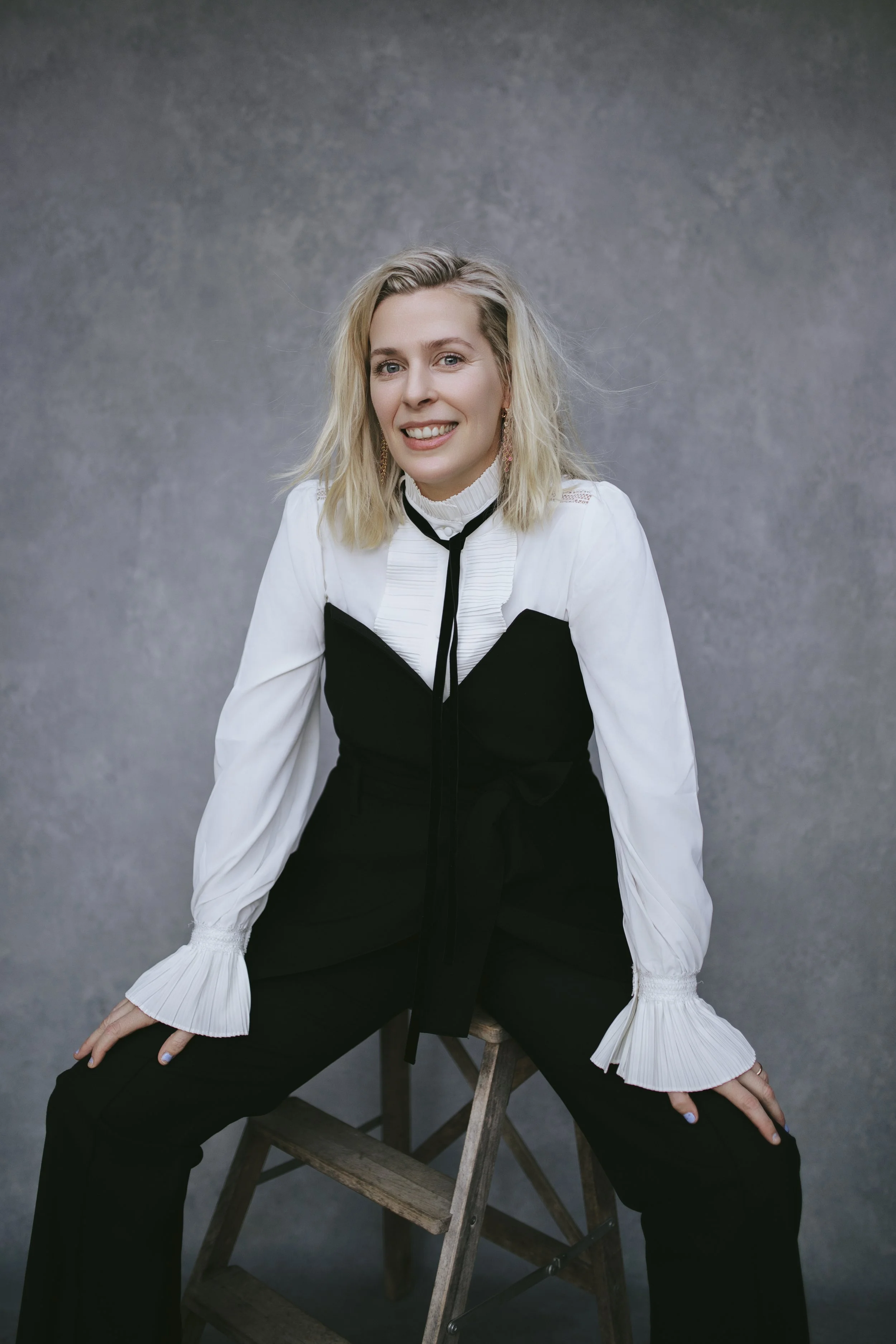 Sara Pascoe & Guests | Experience Top Comedy - Book Tickets Now ...