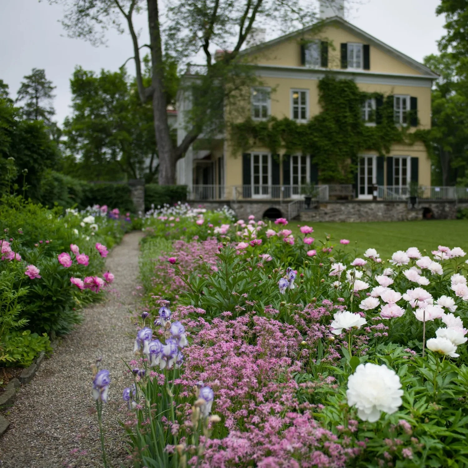 Beatrix Farrand designed garden at Home of FDR National Historic Site ...