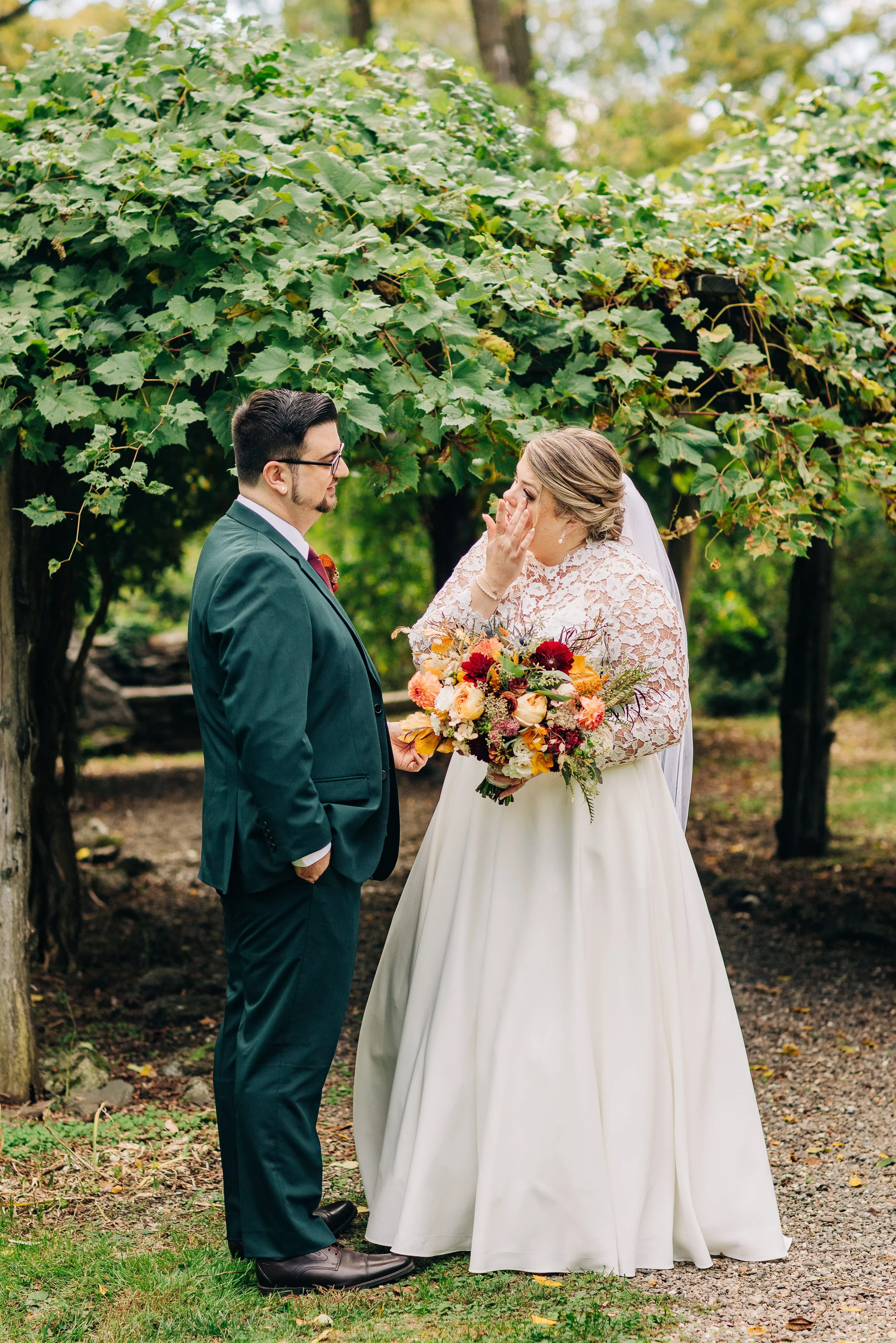 Mount Gulian Historic Site Wedding // Lauren + Evan | Sweet Alice ...