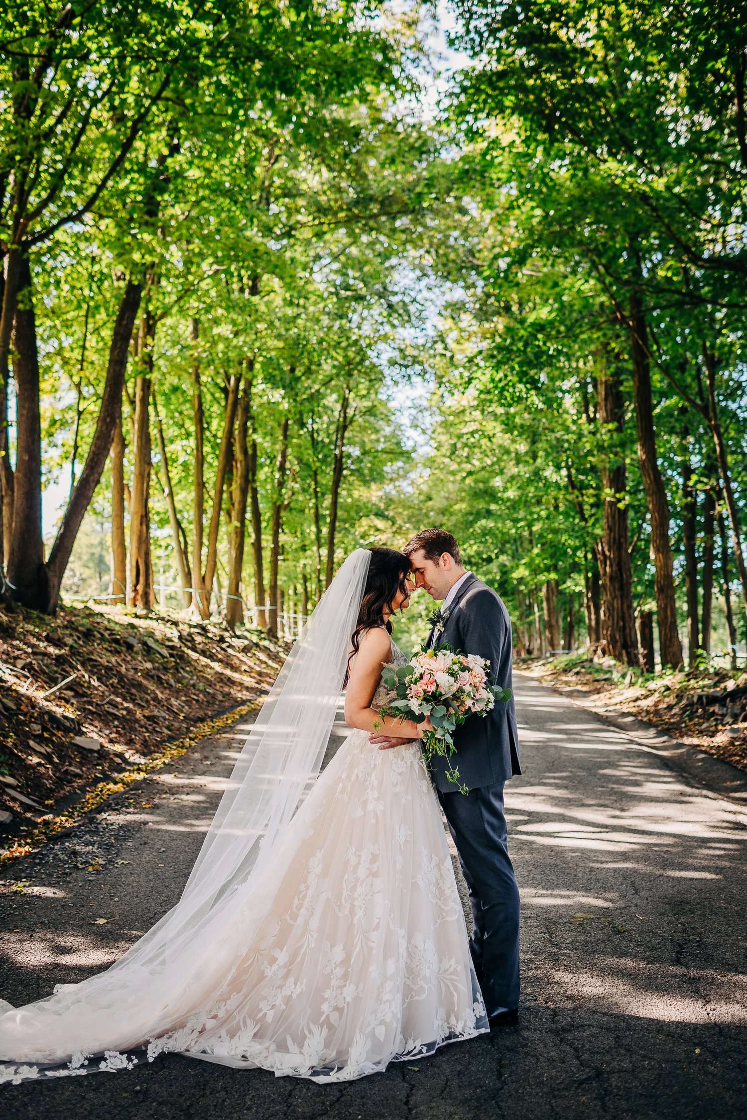 Red Maple Vineyard Wedding // Rebecca + Tom | Sweet Alice Photography