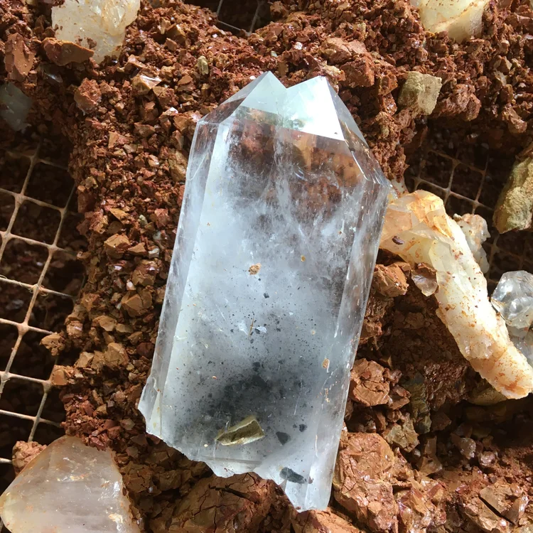 Wegner Crystal Mines — CRYSTALS OF ARKANSAS - Crystal Digging in Arkansas