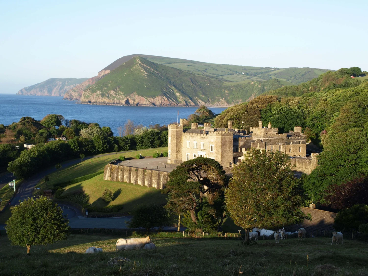 Watermouth Castle Artisan Market | Discover Local Artisans – Visit ...