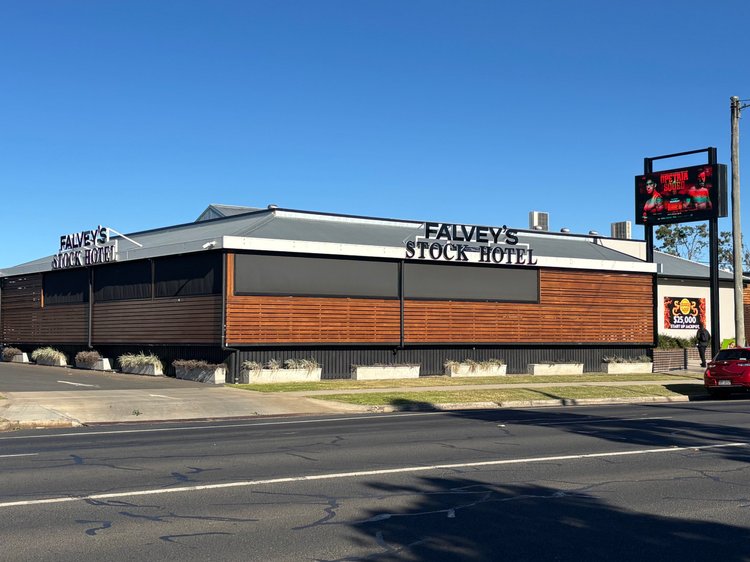 Falvey's Stock Hotel