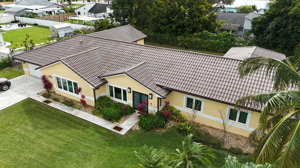 Top Shield Roofing | Enhance Your Roof Today – Get a Free Quote