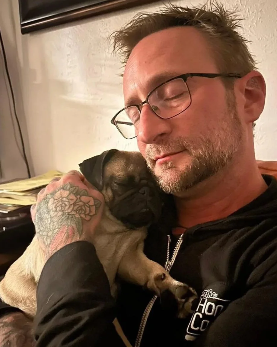 Pugs and Hugs Rescue