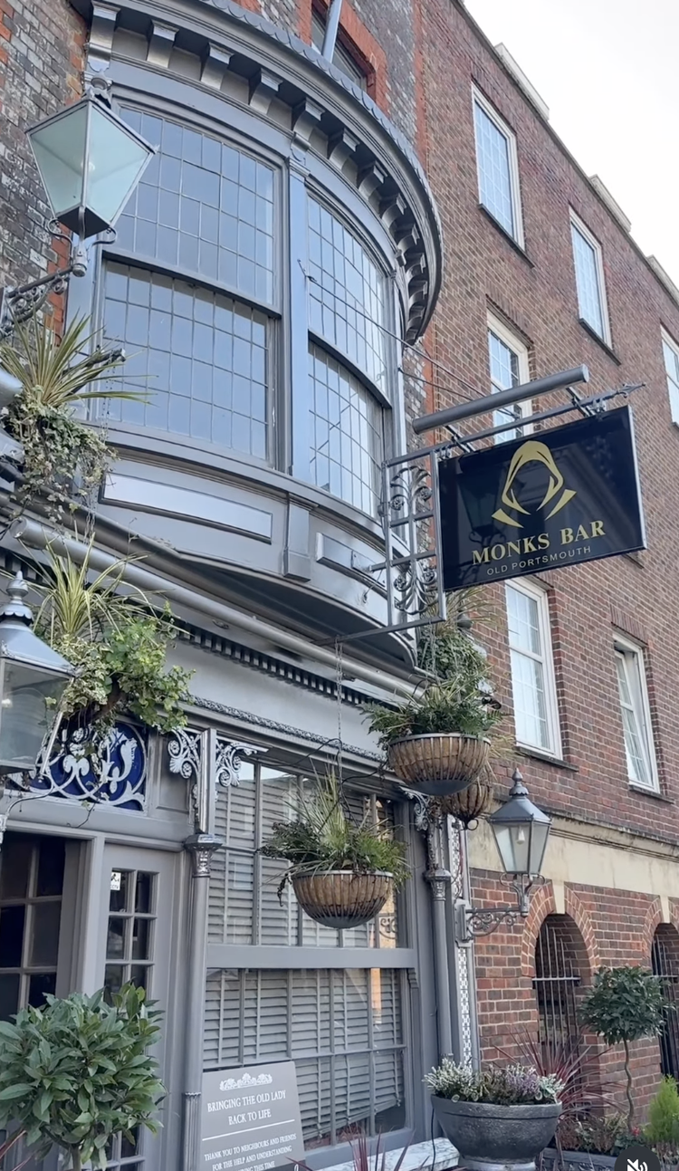 Monks Bar