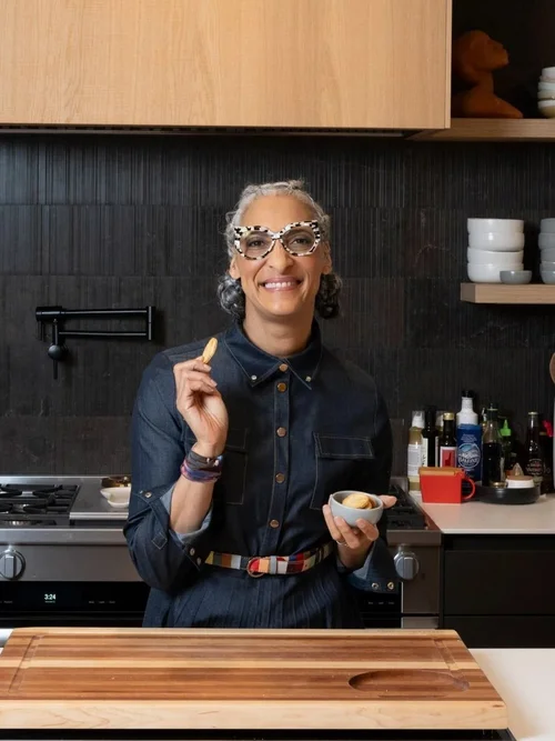 About — bumblebirds - featuring Carla Hall