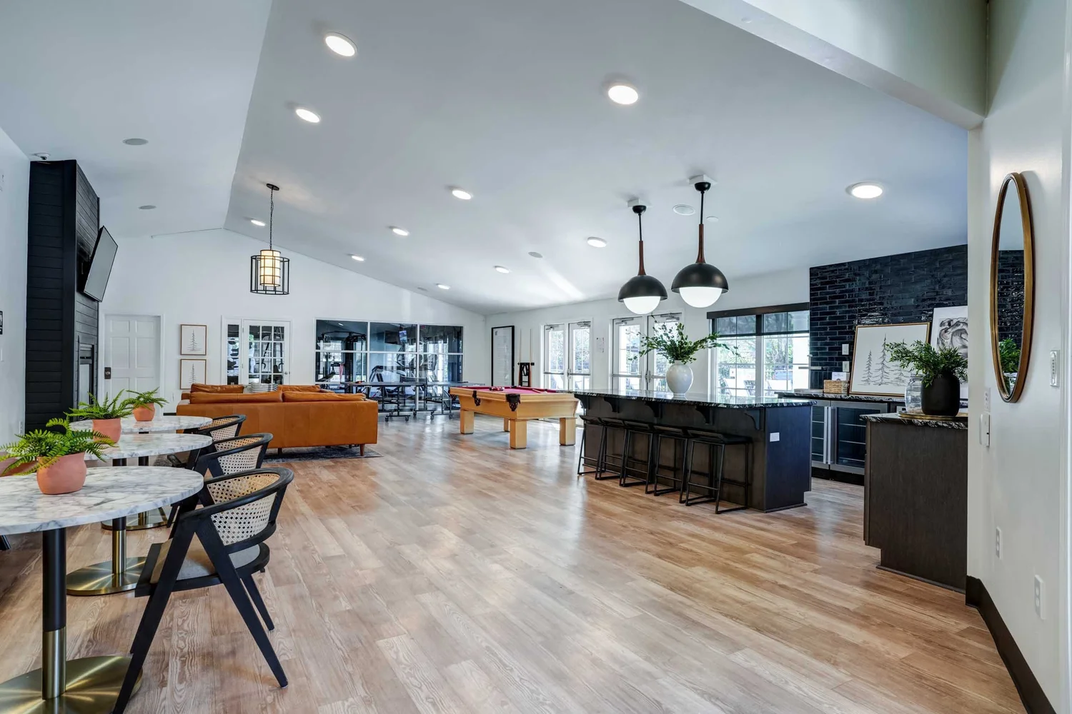 UK Student Apartments | Campus Court Lexington
