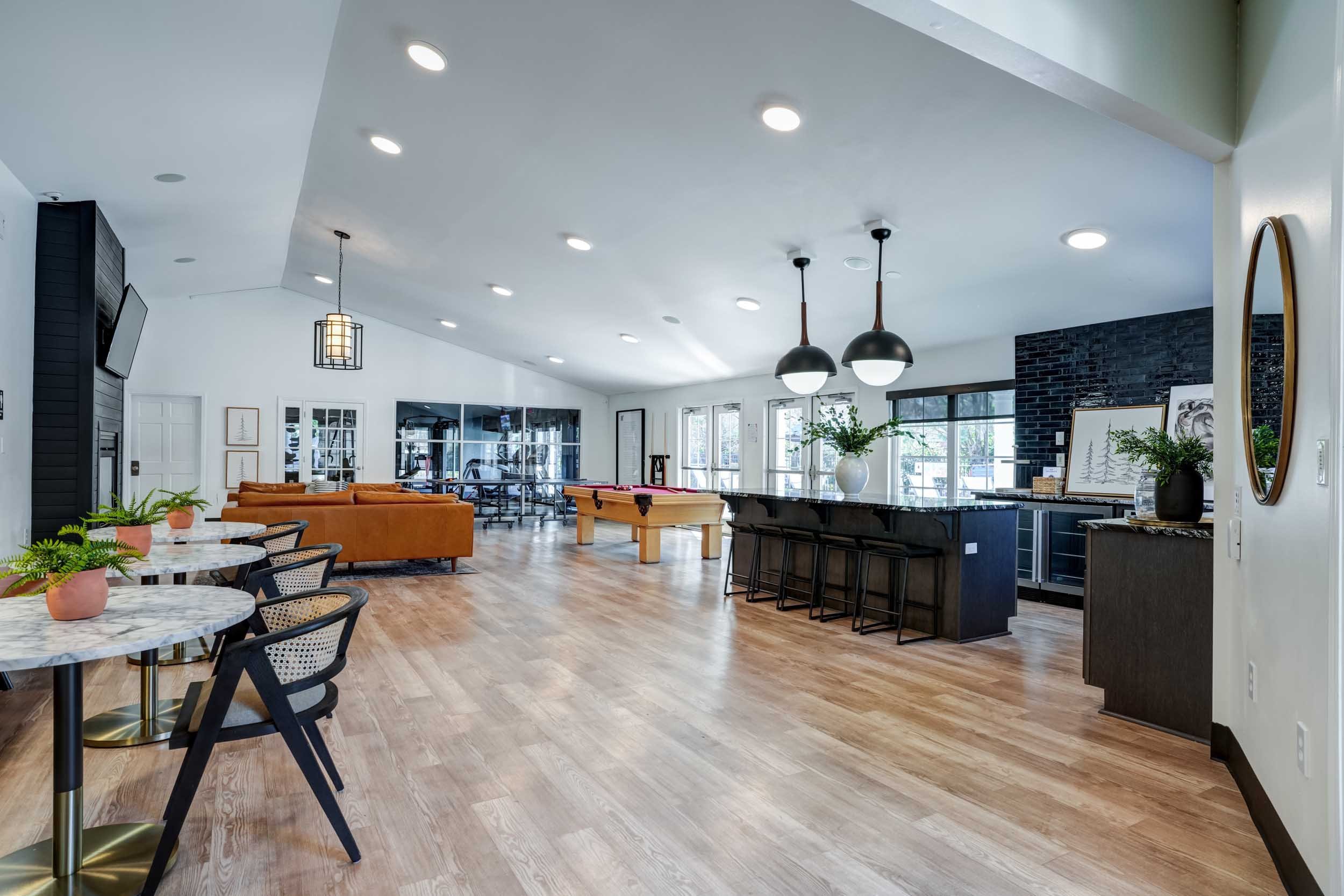 UK Student Apartments | Campus Court Lexington