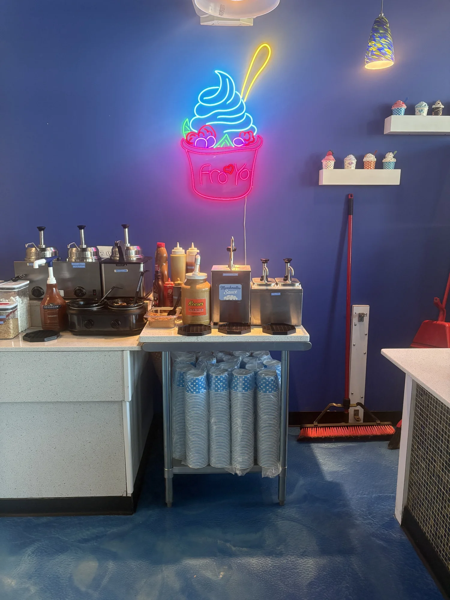 Fro Yo Cafe Aberdeen & Manalapan | Self-Serve Frozen Yogurt