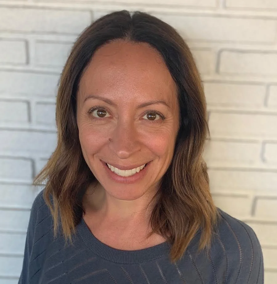 Mental Health Coaching vs. Therapy: What’s the Difference? — FamilyWell ...